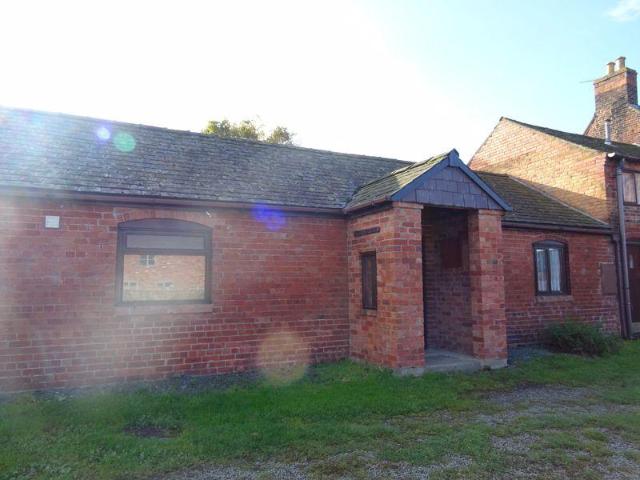 2 bedroom bungalow to rent