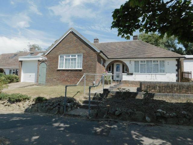 2 bedroom bungalow to rent
