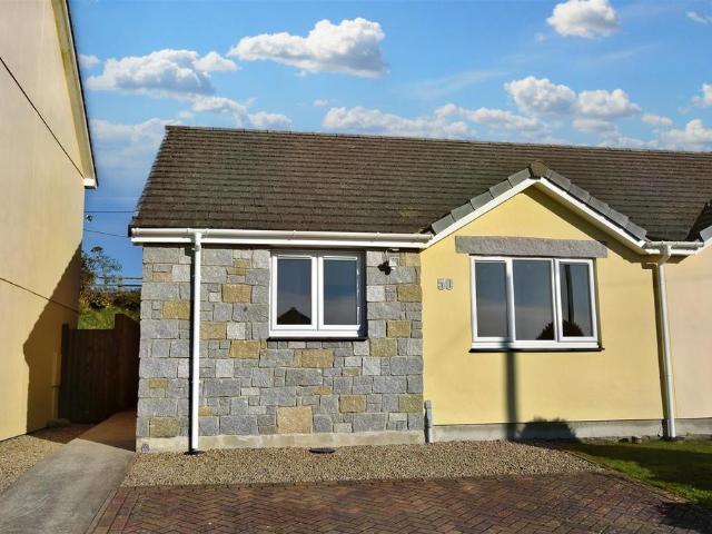 2 bedroom bungalow to rent