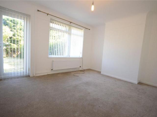 2 bedroom bungalow to rent