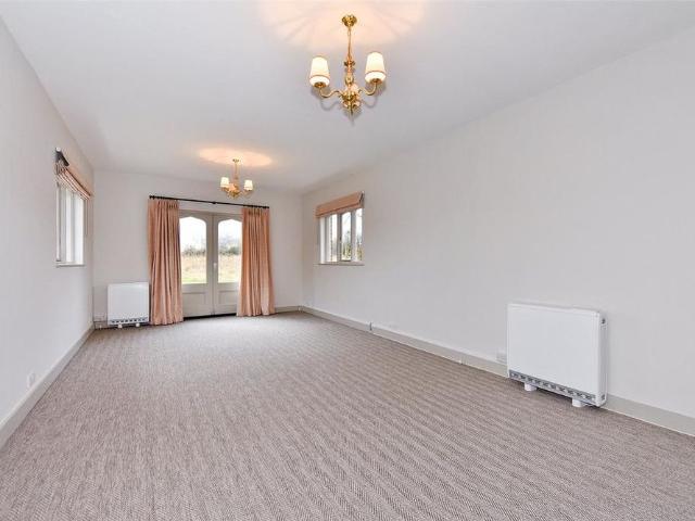 2 bedroom bungalow to rent