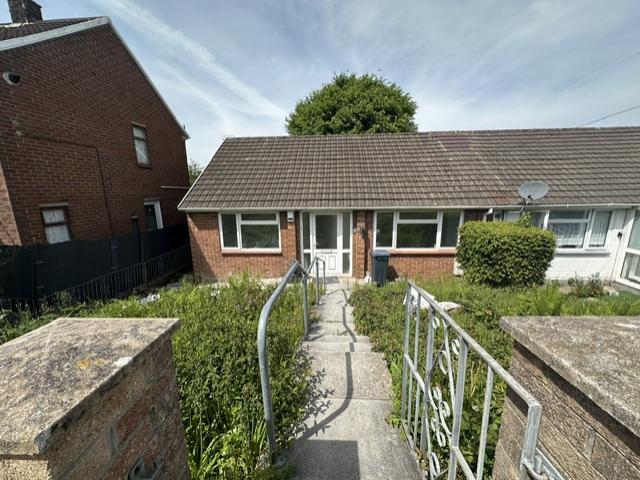 2 bedroom bungalow to rent