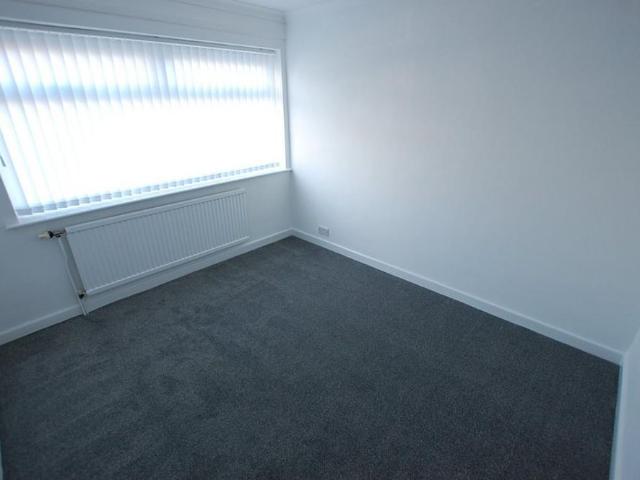 2 bedroom bungalow to rent