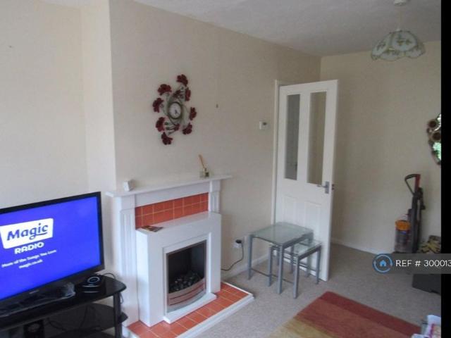 2 bedroom bungalow to rent
