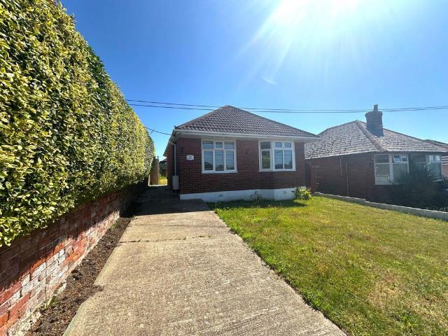 2 bedroom bungalow to rent