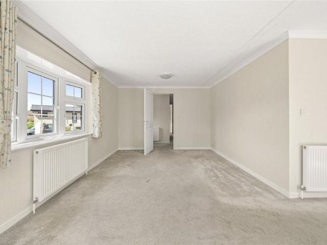 2 bedroom bungalow to rent