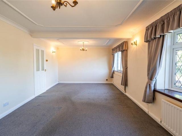 2 bedroom bungalow to rent
