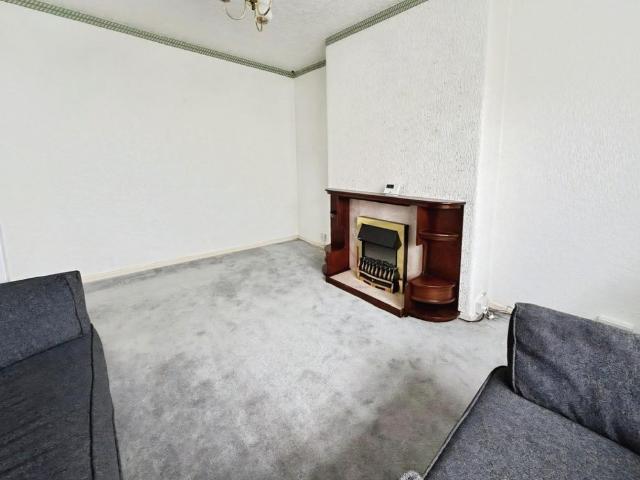 2 bedroom Bungalow To Rent