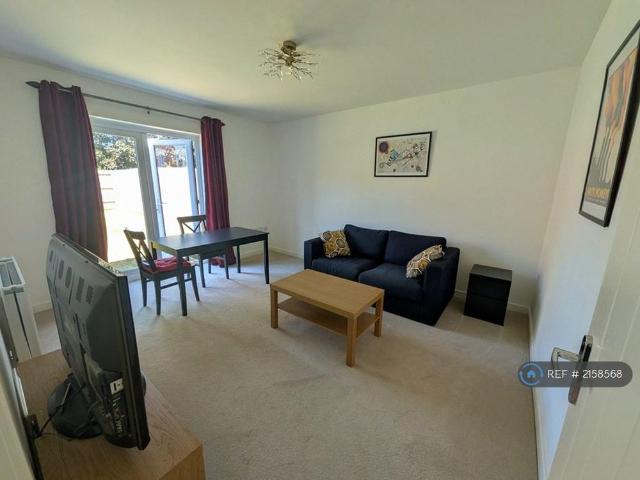 2 bedroom bungalow to rent