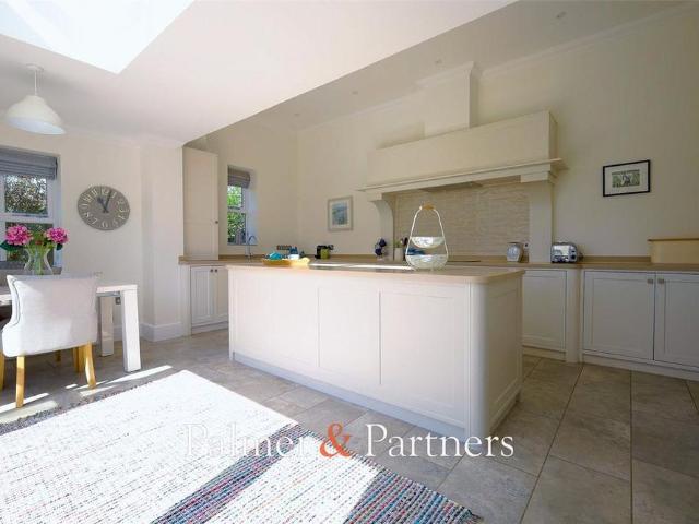 2 bedroom bungalow to rent