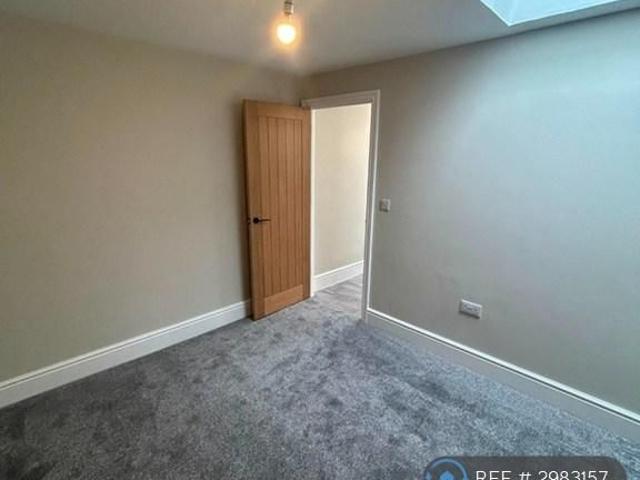 2 bedroom bungalow to rent