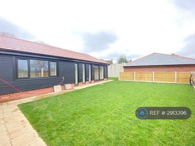 2 bedroom bungalow to rent
