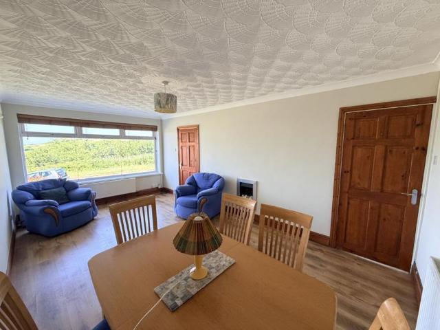 2 bedroom bungalow to rent