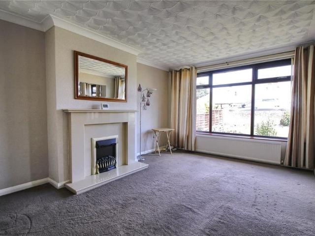 2 bedroom bungalow to rent