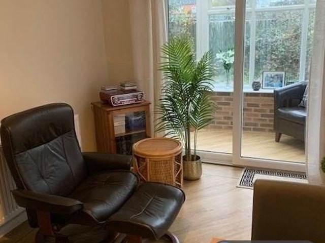 2 bedroom bungalow to rent