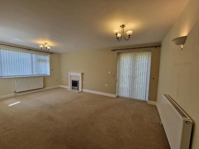 2 bedroom bungalow to rent