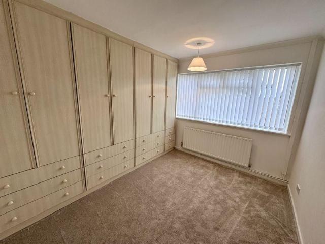 2 bedroom bungalow to rent