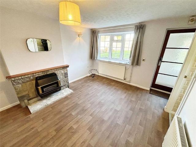 2 bedroom bungalow to rent