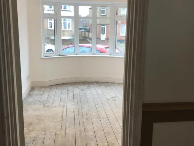 2 bedroom bungalow to rent