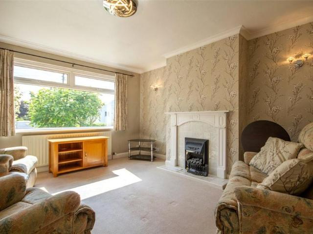 2 bedroom bungalow to rent