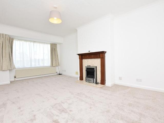 2 bedroom bungalow to rent