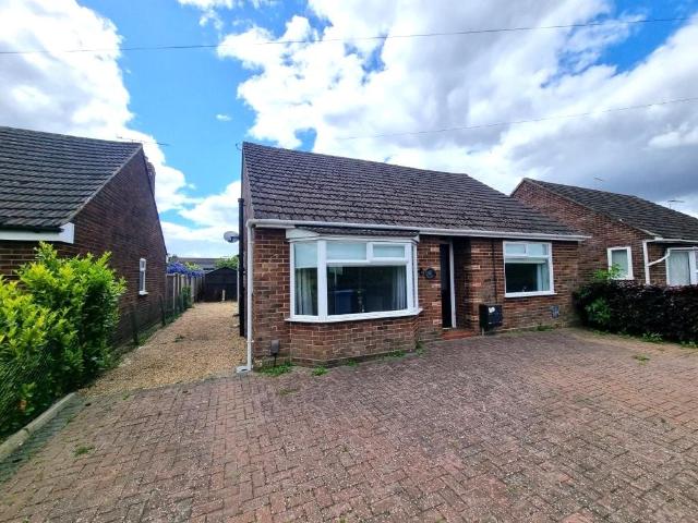 2 bedroom bungalow to rent