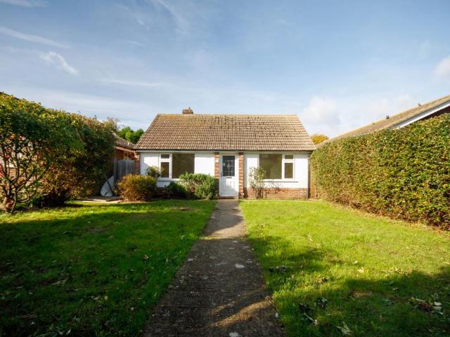 2 bedroom bungalow to rent