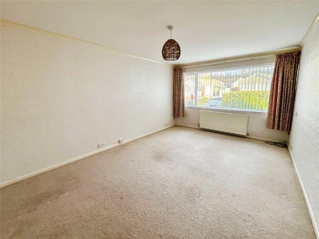 2 bedroom bungalow to rent