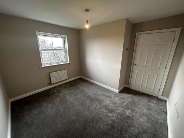 2 bedroom bungalow to rent