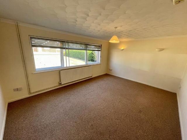 2 bedroom bungalow to rent