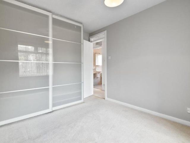 2 bedroom bungalow to rent