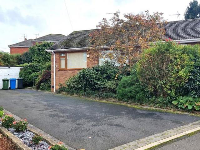 2 bedroom bungalow to rent