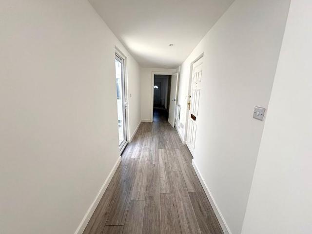 2 bedroom bungalow to rent