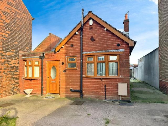 2 bedroom bungalow to rent