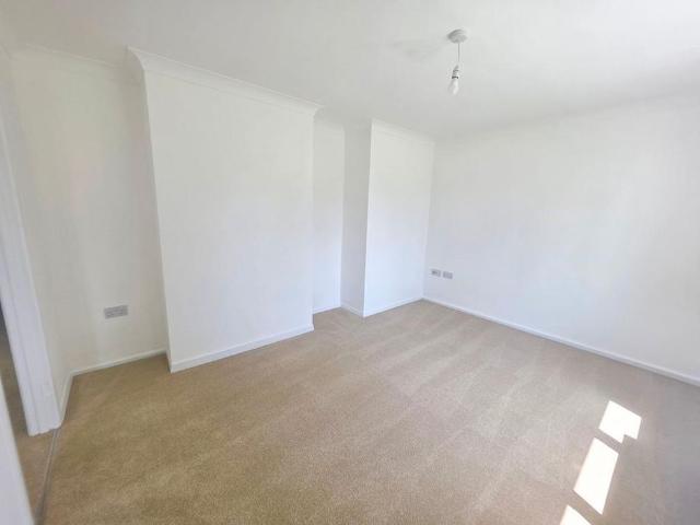 2 bedroom bungalow to rent