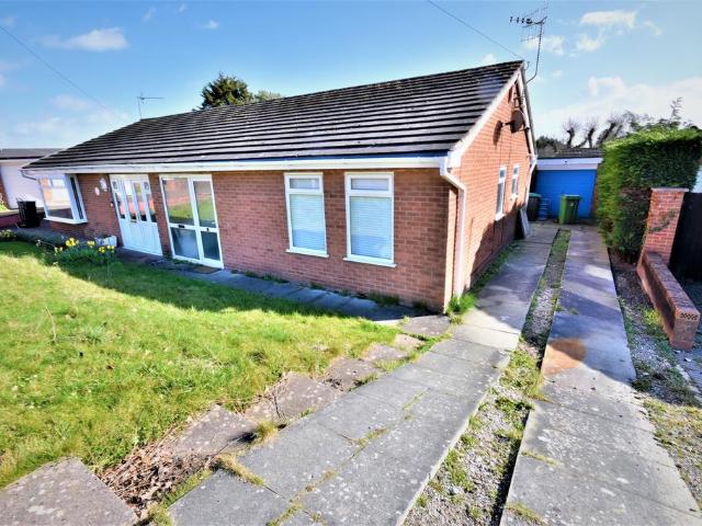 2 bedroom bungalow to rent
