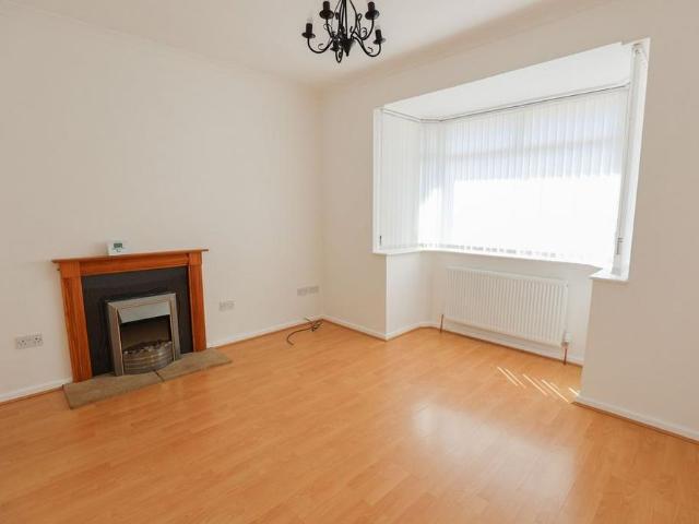 2 bedroom bungalow to rent