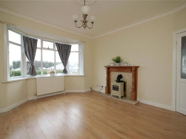 2 bedroom bungalow to rent