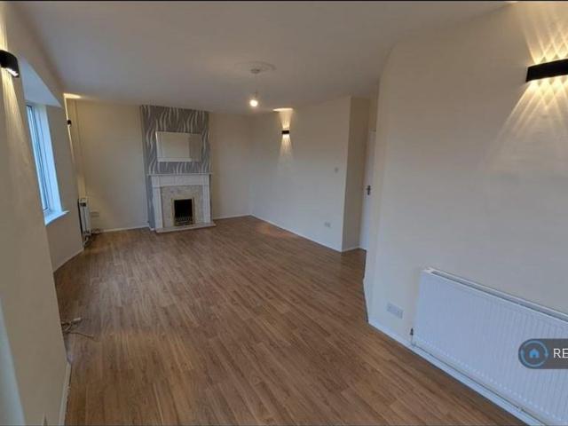 2 bedroom bungalow to rent