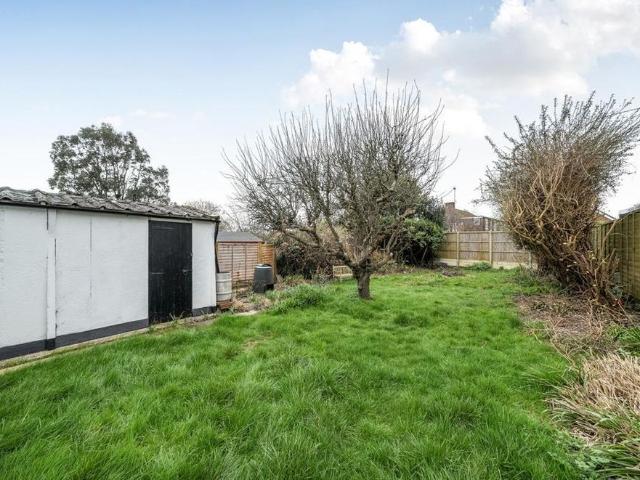 2 bedroom bungalow to rent