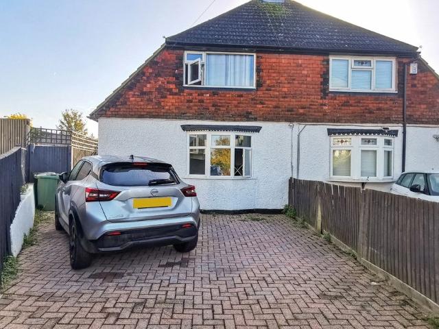 2 bedroom bungalow to rent
