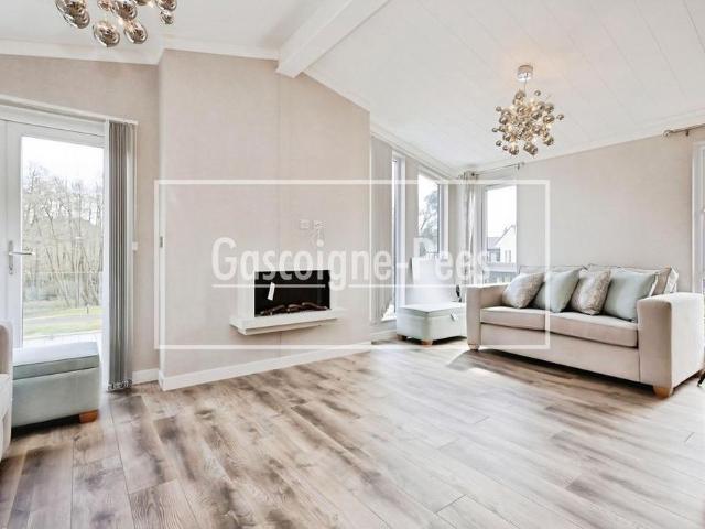 2 bedroom bungalow to rent