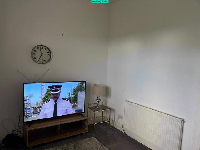 2 bedroom bungalow to rent