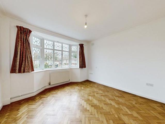 2 bedroom bungalow to rent