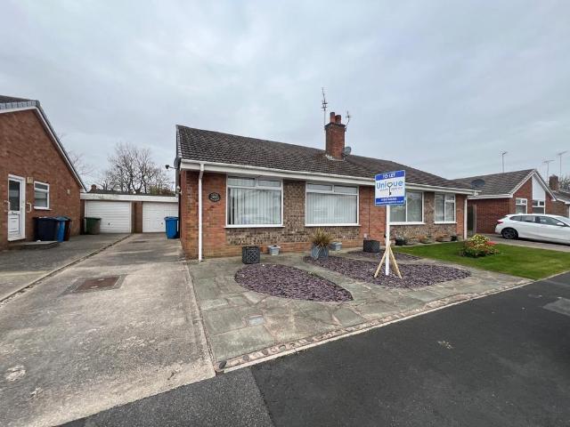 2 bedroom bungalow to rent