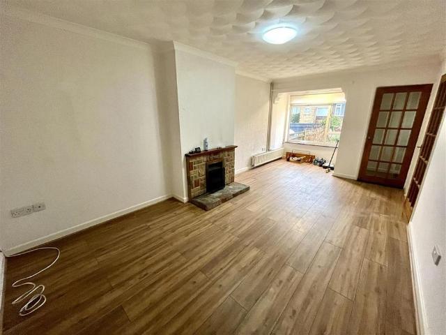2 bedroom bungalow to rent