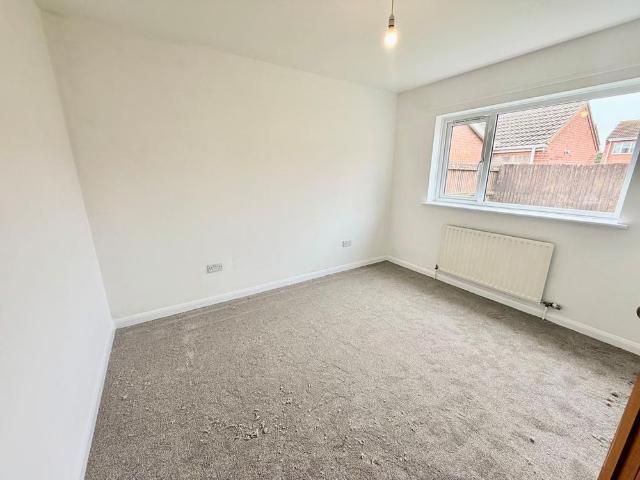 2 bedroom bungalow to rent