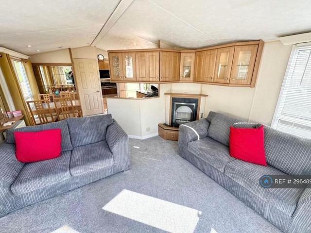 2 bedroom bungalow to rent