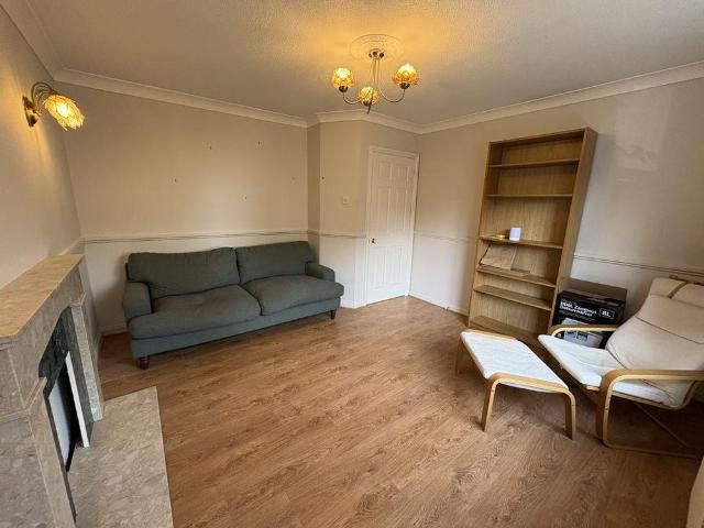 2 bedroom bungalow to rent