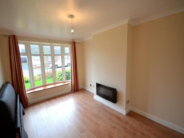 2 bedroom bungalow to rent